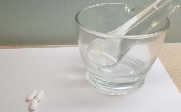 Safely Crushing Medications for Hospice Patients - Connecticut Hospice